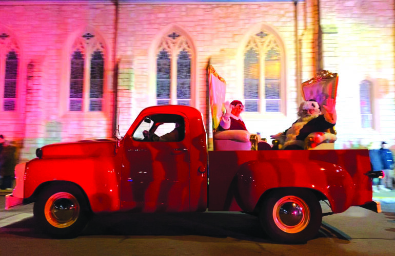 Merry and bright | News, Sports, Jobs - The Sentinel